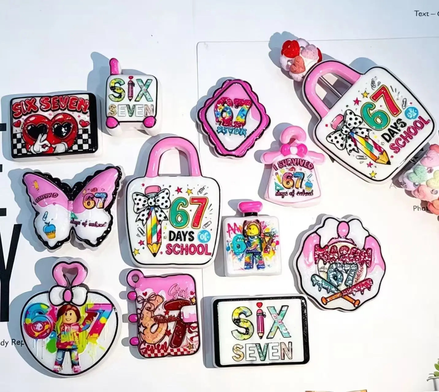 FS19013-67 Days Of School Acrylic Beads - Zoe DIY Wholesale